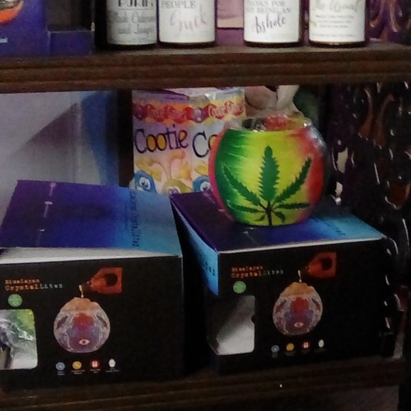 Himalayan Crystal Litez | Accents | Salt Lamp Diffuser From Himalayan Crystal Litez Pot Leaf ...